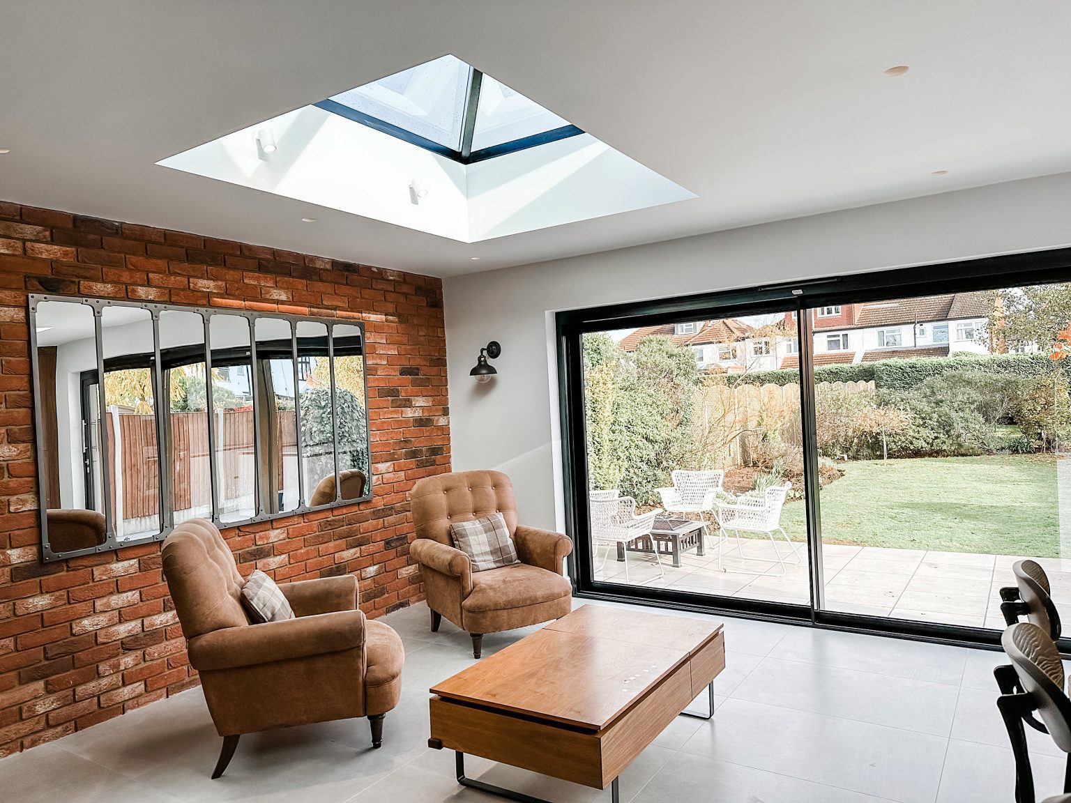 AP Brothers: Your Expert Builders in Romford for Renovation, Extensions